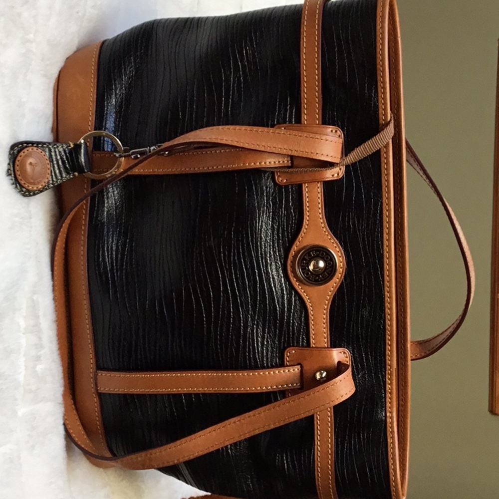 Dooney & Bourke Logo Lock Shopper - Gem